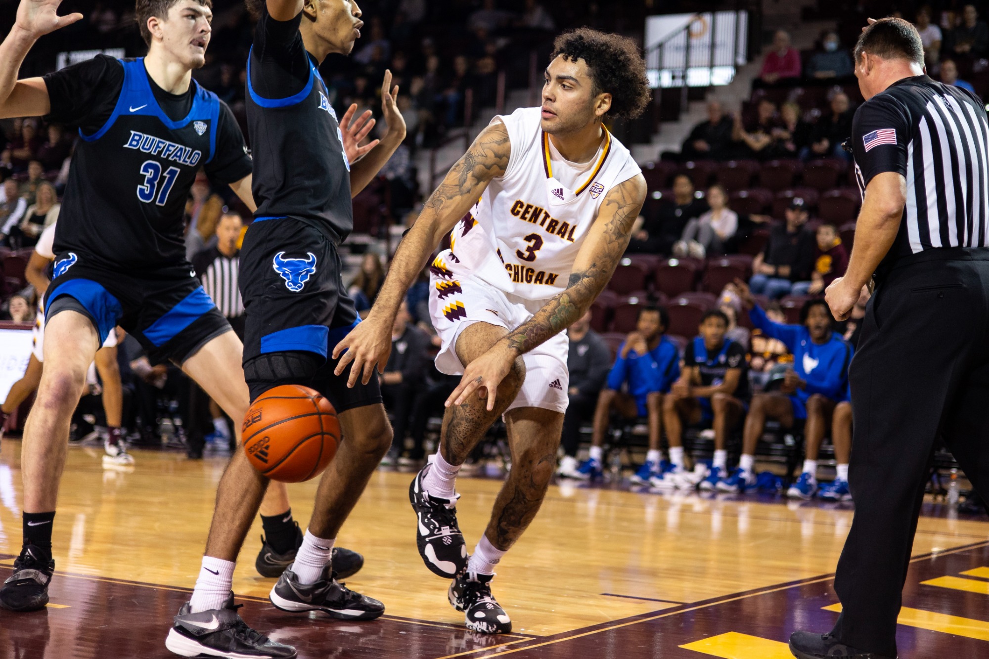 Jesse Zarzuela - Men's Basketball - Central Michigan University Athletics