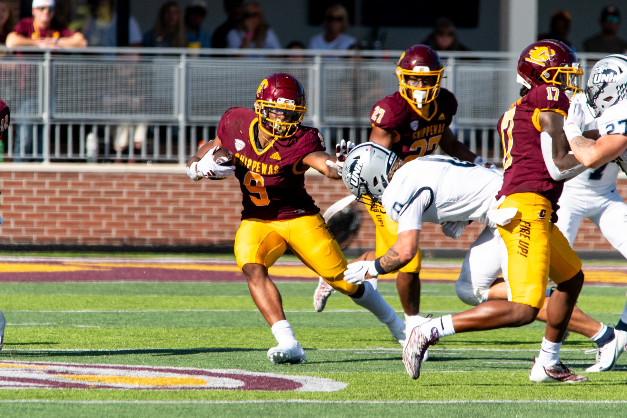 Football Notebook: Quarterback's Maturity, Improvement Starts to Show ...