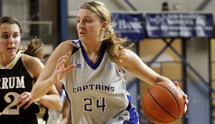 Kelly Halverson - Women's Basketball - Christopher Newport University ...