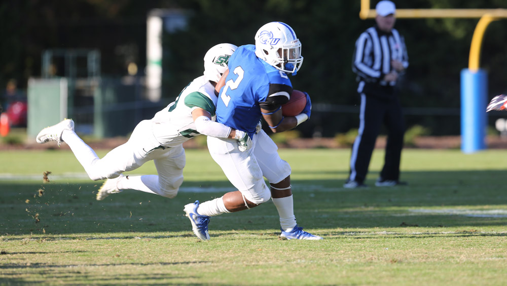 Daquan Davis - Football - Christopher Newport University Athletics