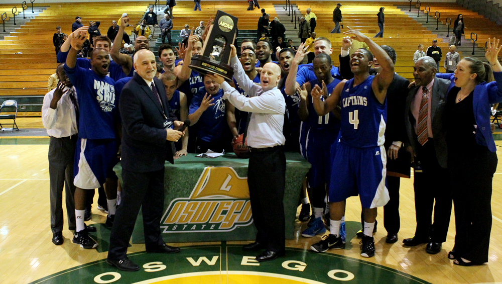 Jordan Roach - Men's Basketball - Christopher Newport University Athletics
