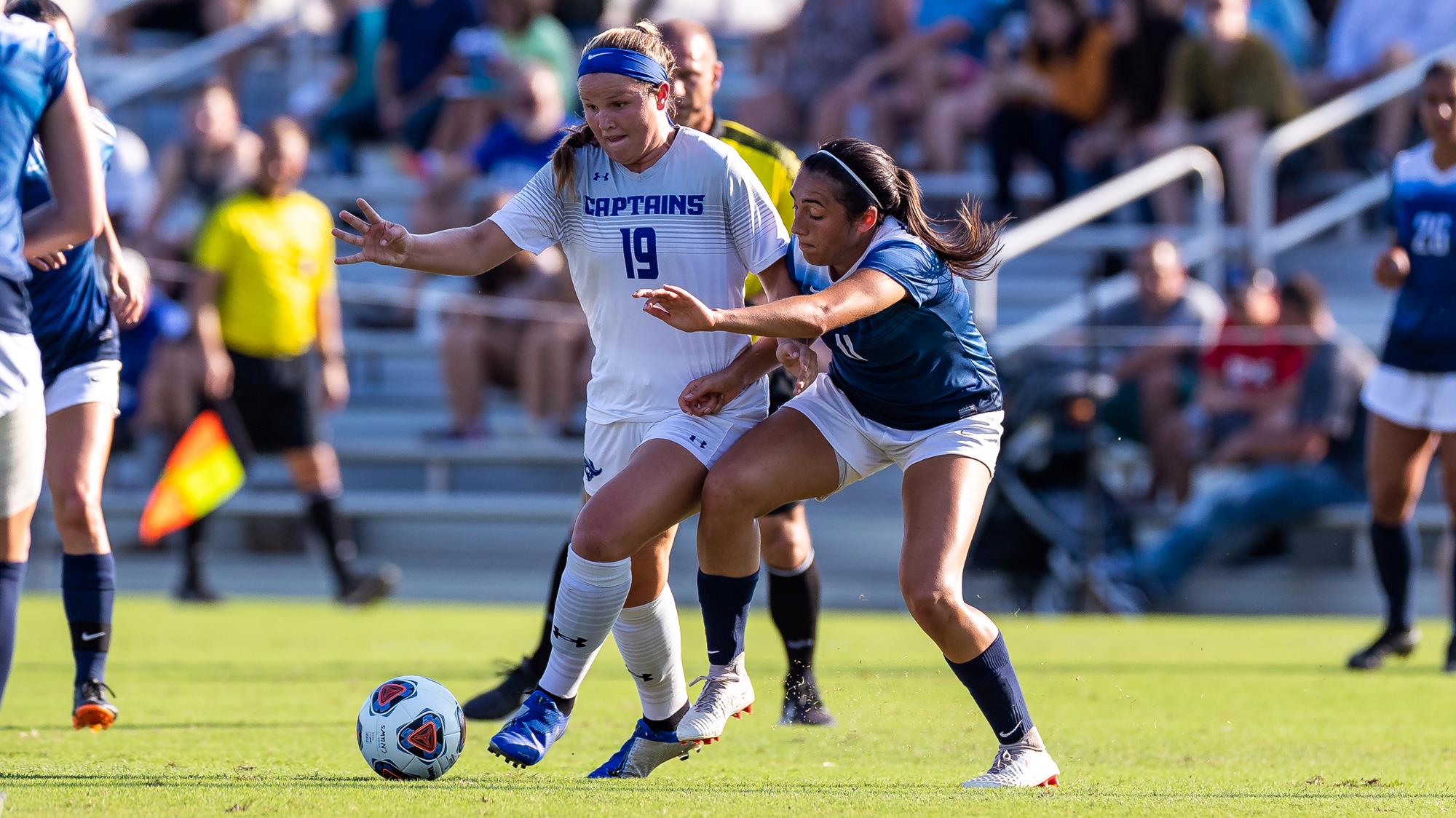 No. 4 Captains Down No. 23 Trinity (Texas), 2-0, As Cook Becomes All ...