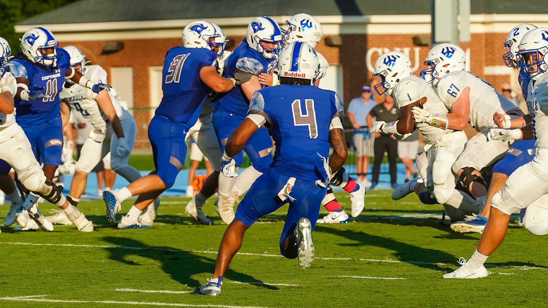 Deiontae Curry - Football - Christopher Newport University Athletics