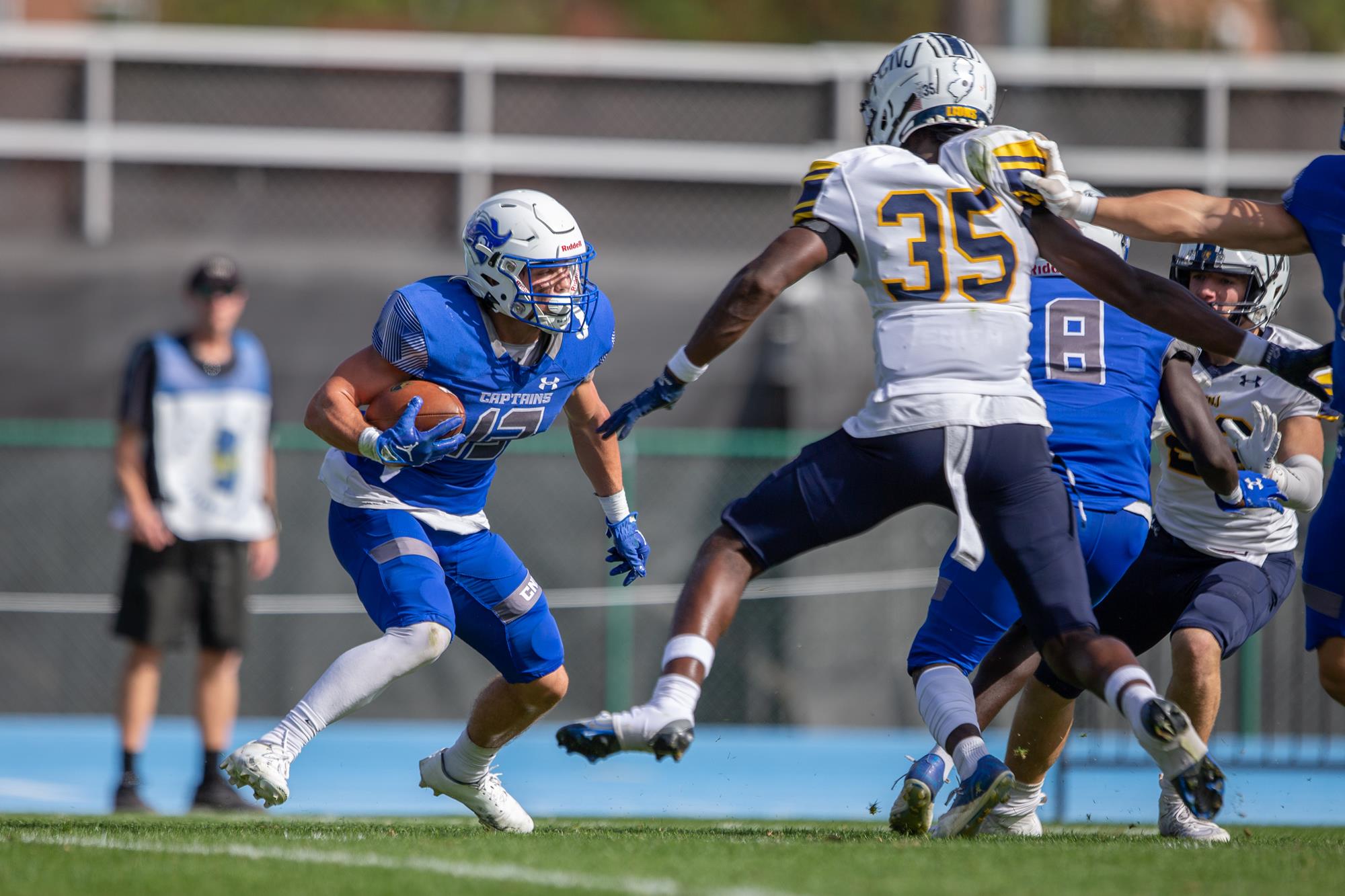 Captains Hold Off TCNJ, 24-21, for Sixth Consecutive Victory...NJAC ...