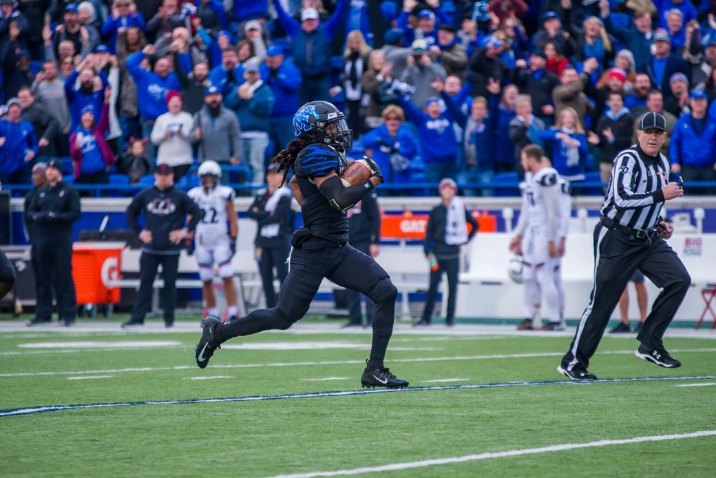 Chris Claybrooks: Journey to the NFL Draft - Coahoma Community College ...