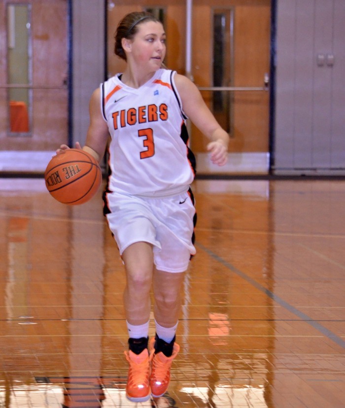 Felicia Snyder - 2015-16 - Women's Basketball - SUNY Cobleskill Athletics