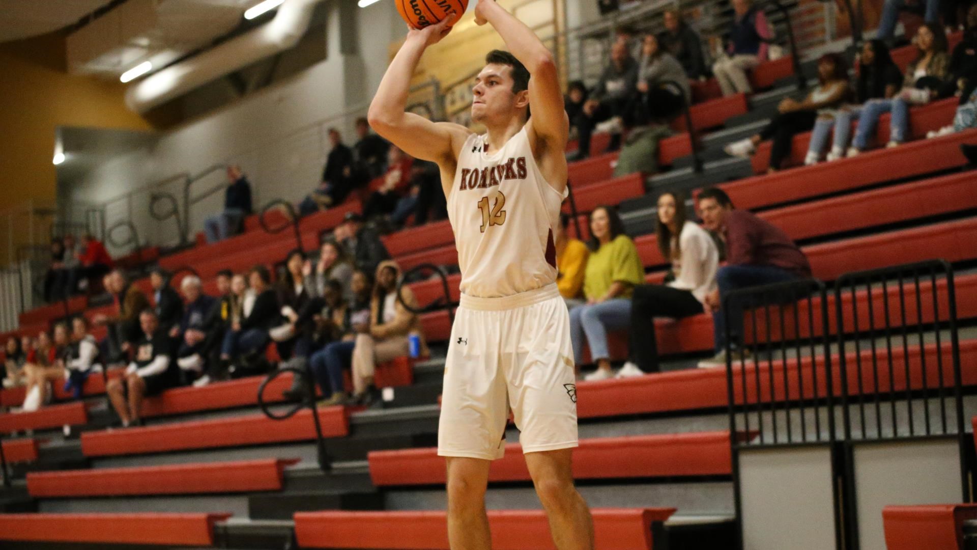 Jacob Robertson - 2021-22 - Men's Basketball - Coe College