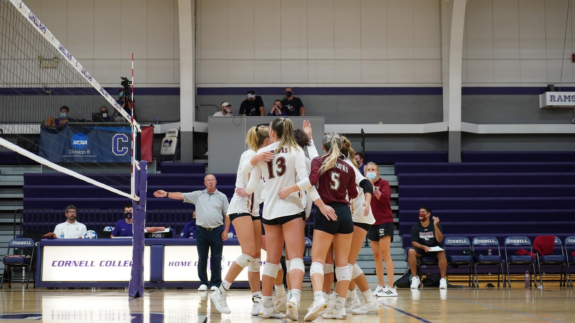 Volleyball Sweeps Luther to Open A-R-C Play - Coe College