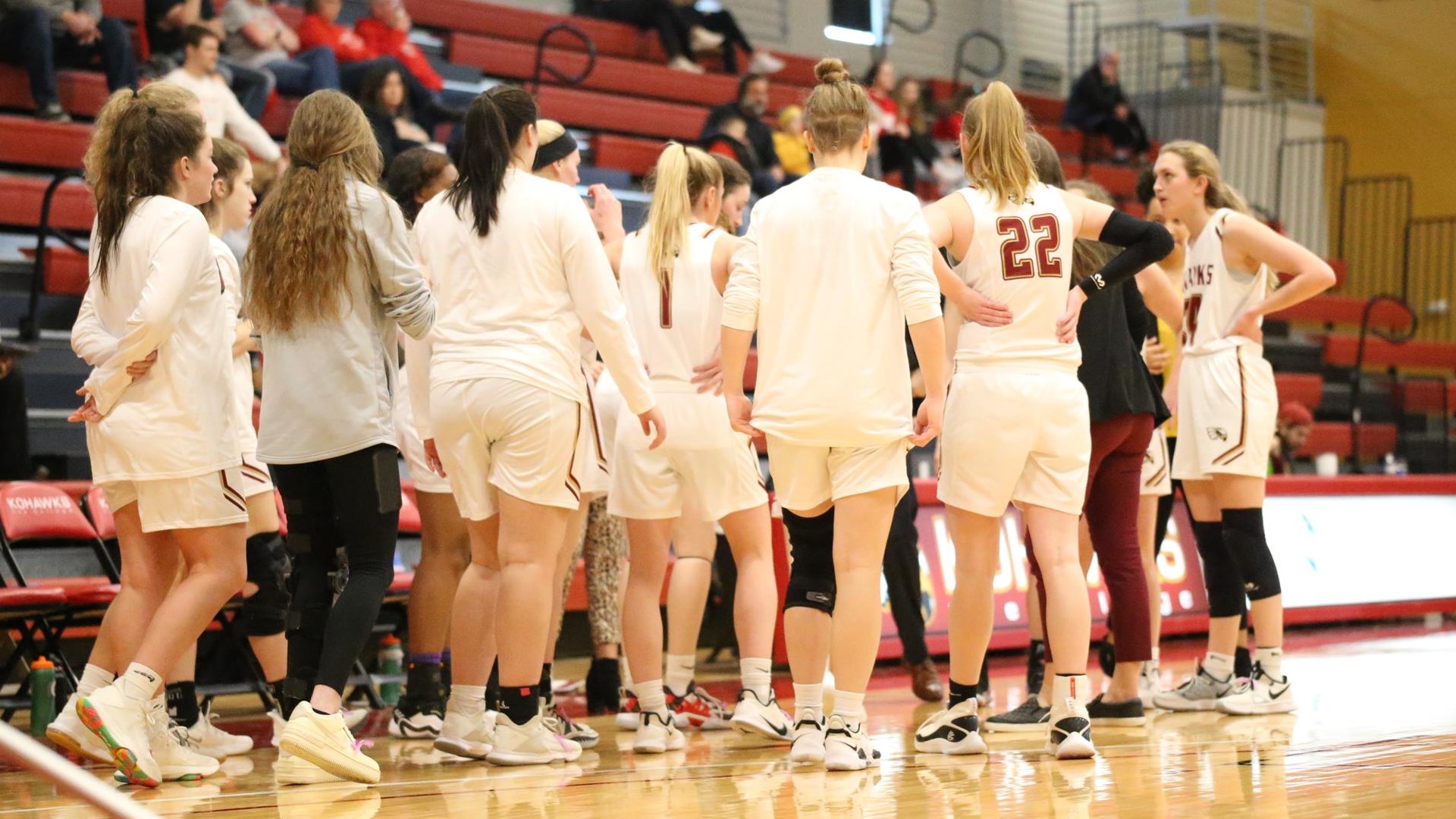 Central Gets Past Women’s Basketball on Saturday Afternoon - Coe College