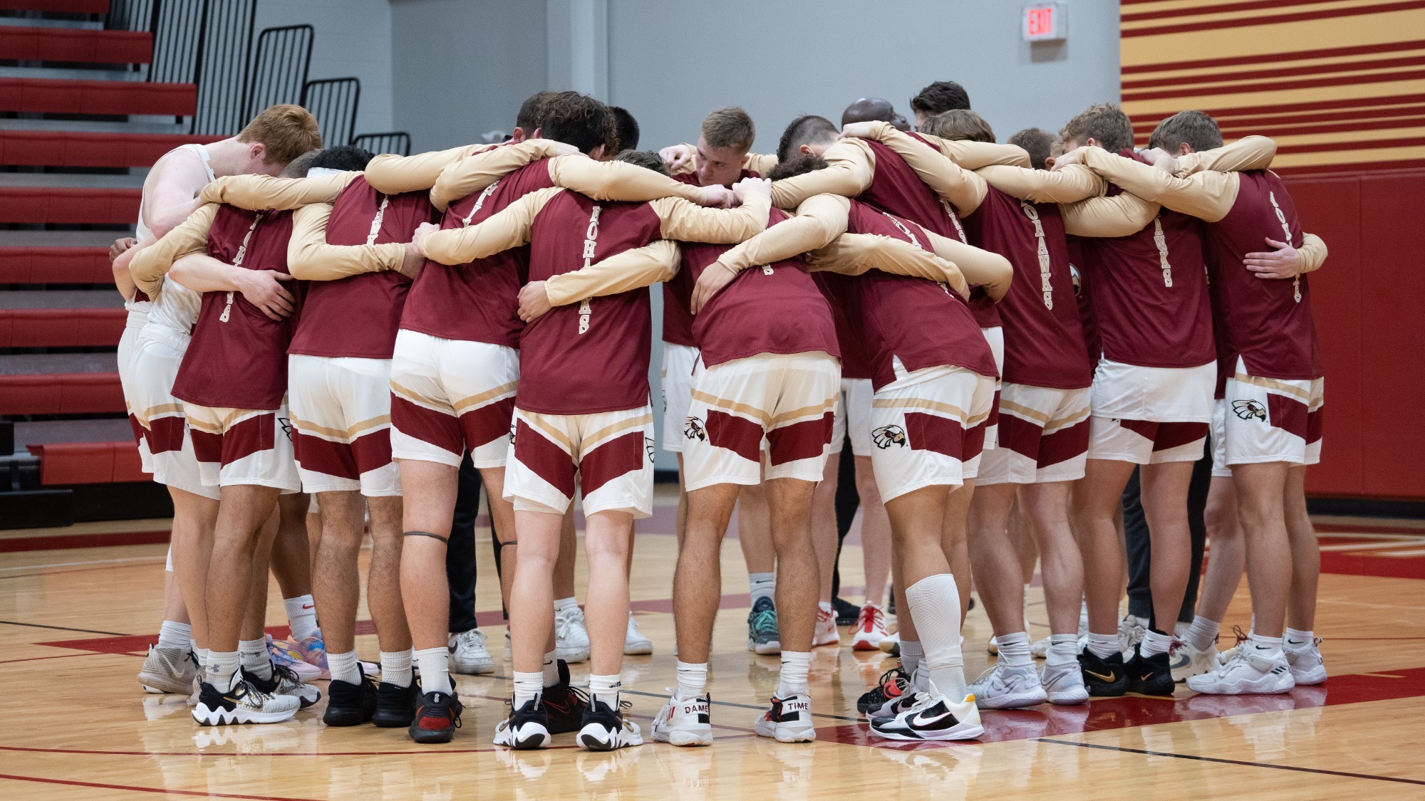 Men's Basketball Suffers Defeat to Graceland on Saturday - Coe College