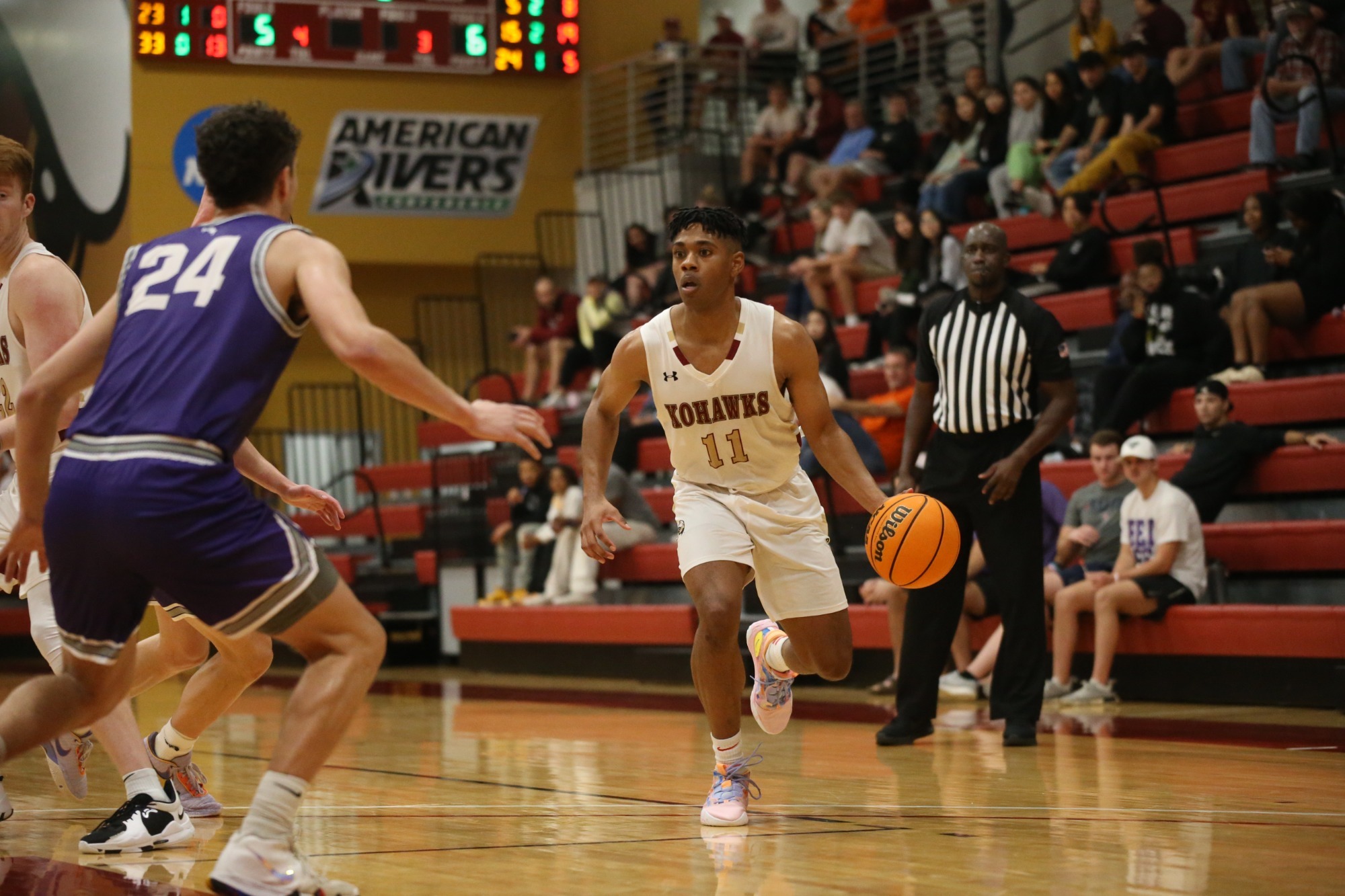 Central Uses Strong Second Half to Take Down Men’s Basketball - Coe College