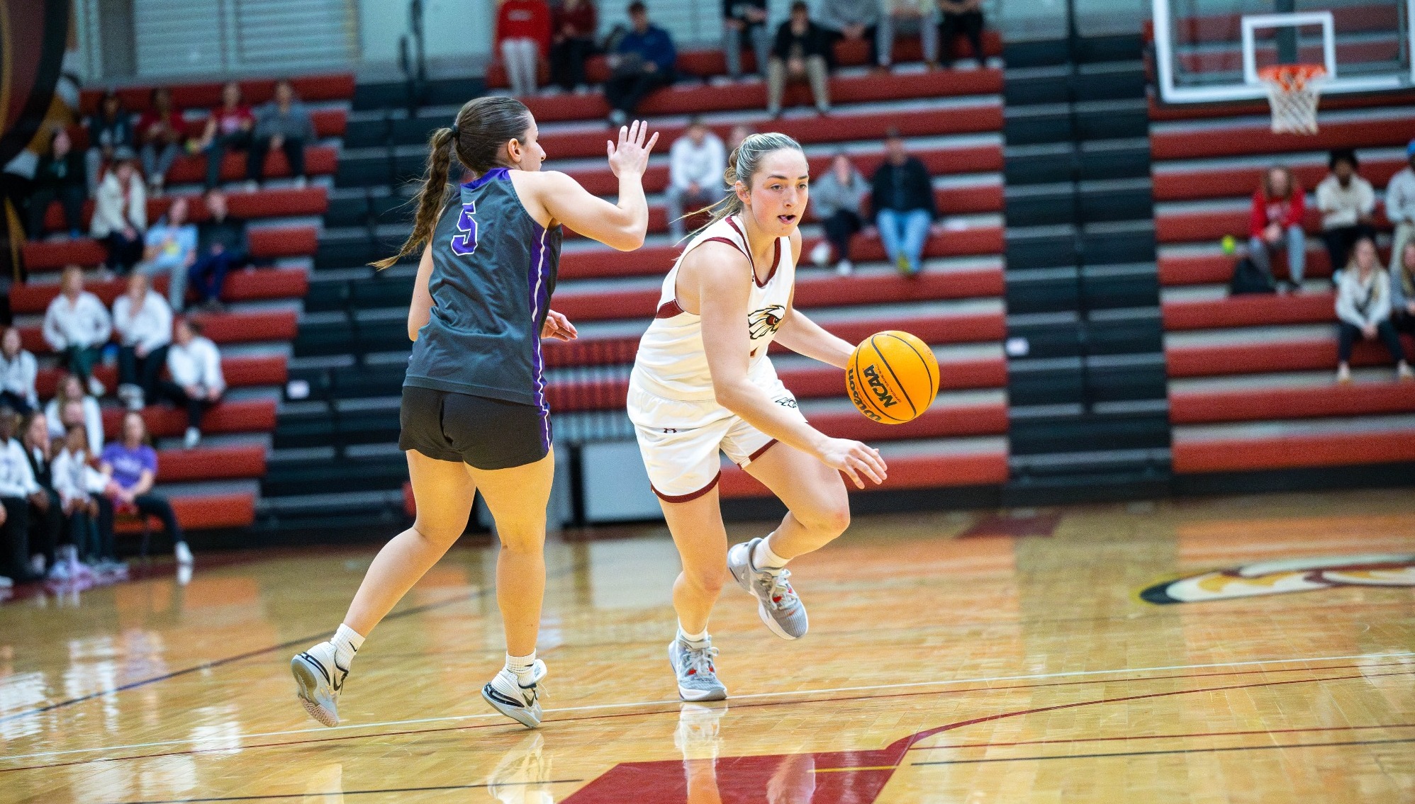 Women’s Basketball handles Lewis & Clark for sixth-straight win - Coe ...