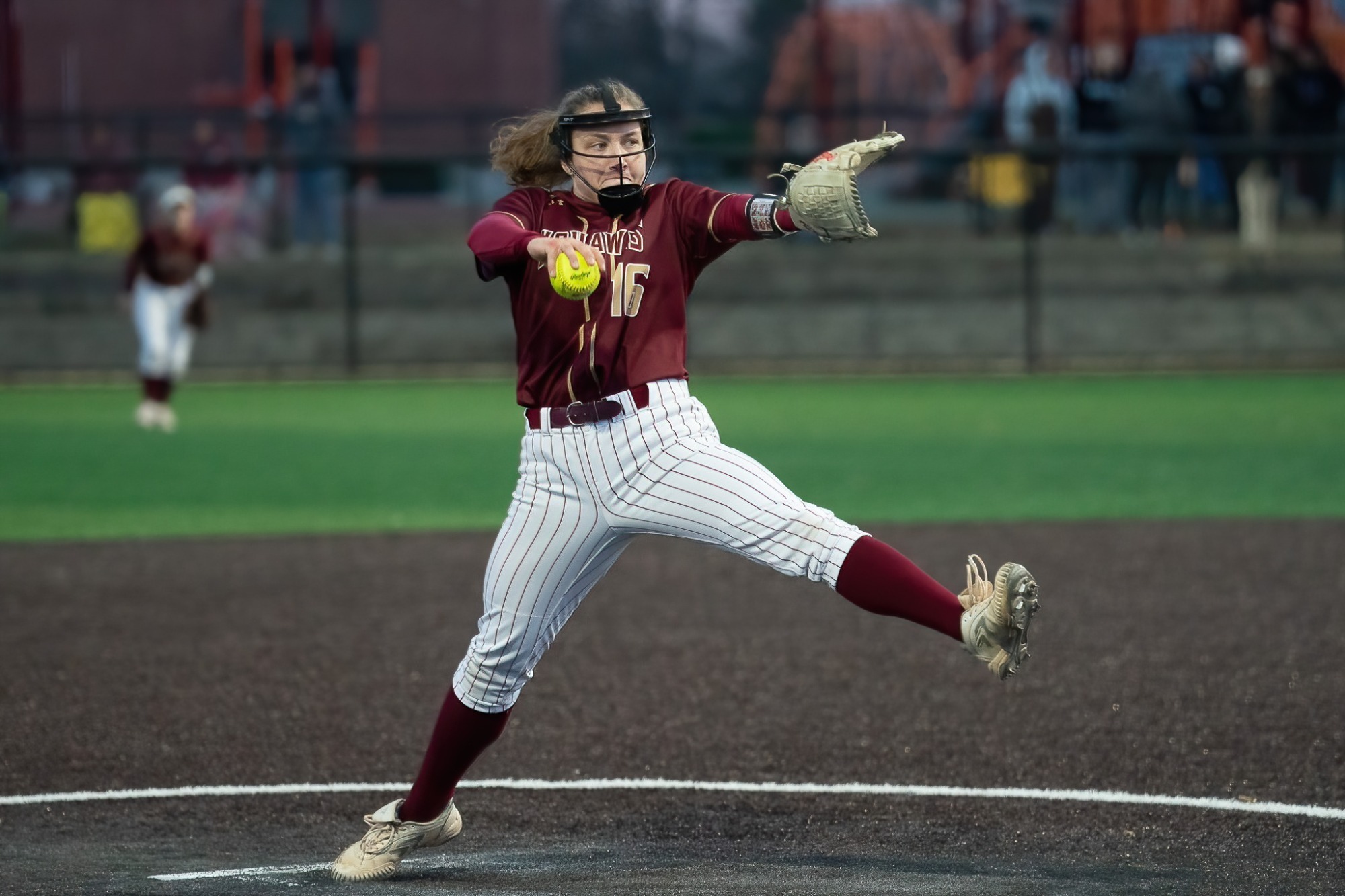 White & Thurow Toss Complete Games, No. 21 Softball Moves Streak to 10 ...