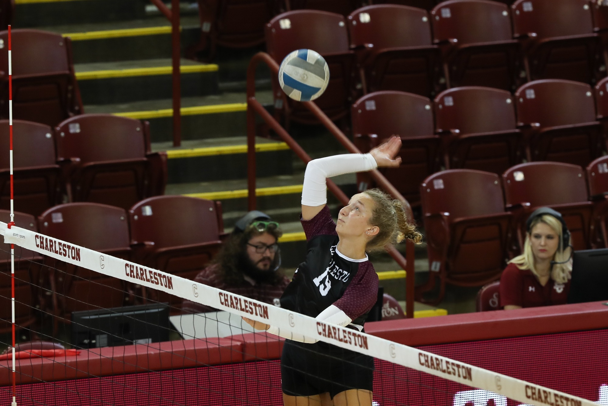 Kaylin Collins - Volleyball - College of Charleston Athletics