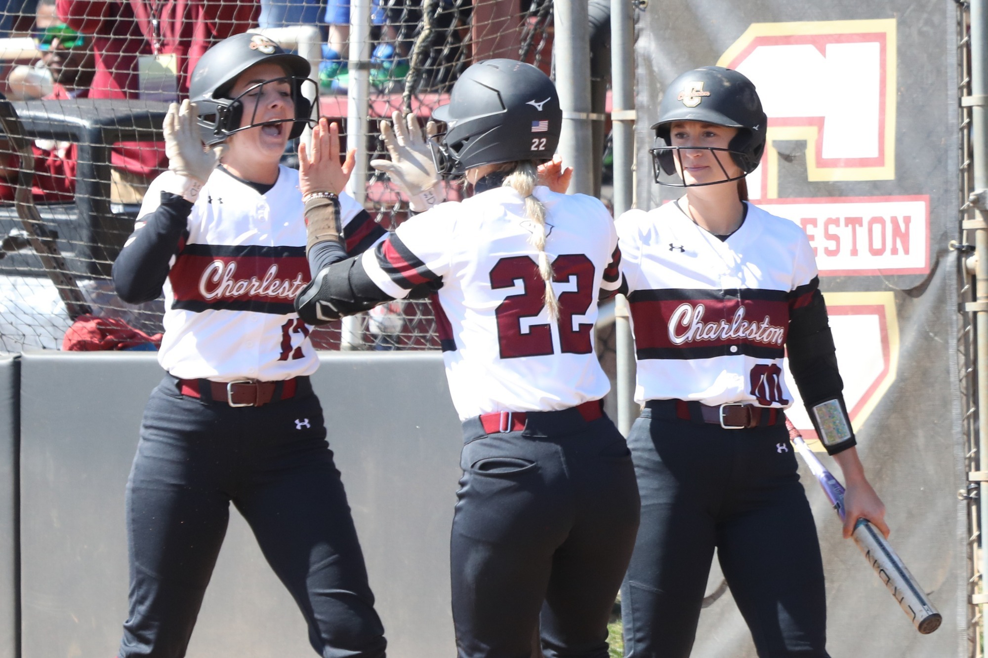 Home Runs Power Cougars Over Drexel - College of Charleston Athletics