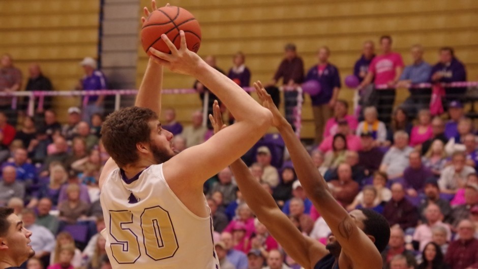 Joe Vaz - Men's Basketball - College of Idaho Athletics