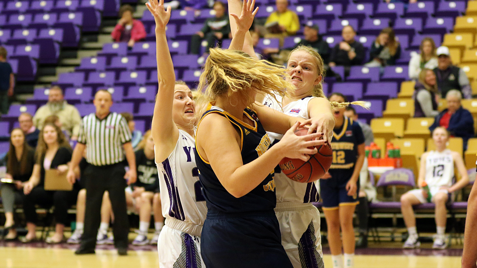 Mackenzie Collins - Women's Basketball - College of Idaho Athletics