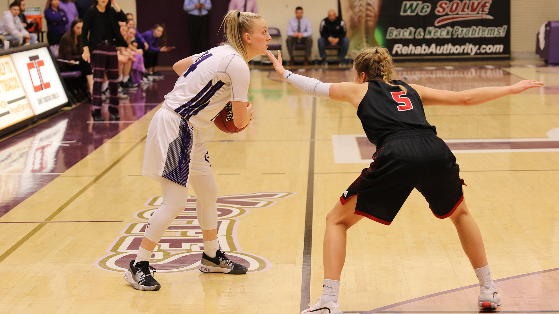 Mackenzie Royce-Radford - Women's Basketball - College of Idaho Athletics