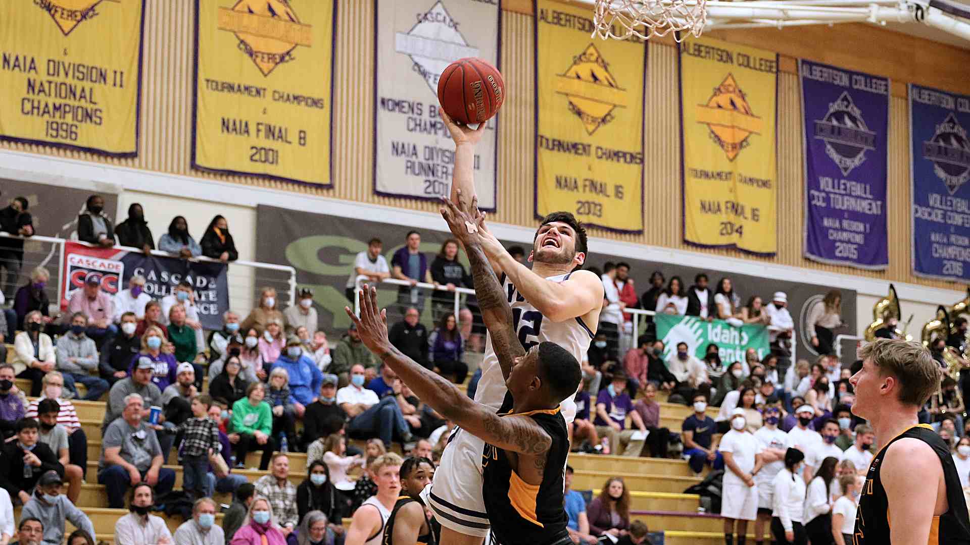 Yotes Take Over 1st-Place With 73-61 Win Over Northwest - College of ...