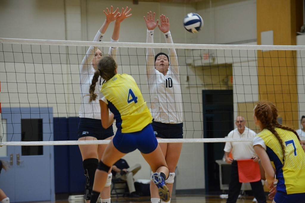 Esther Schuh - 2017 - Women's Volleyball - Columbia Basin College Athletics