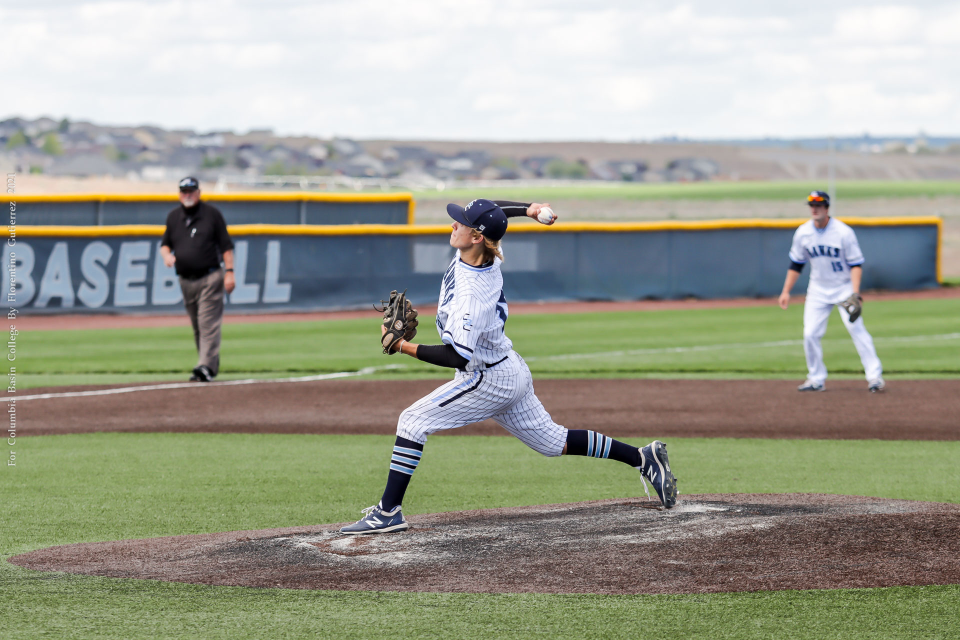 Baseball dominates Treasure Valley, takes two - Columbia Basin College ...