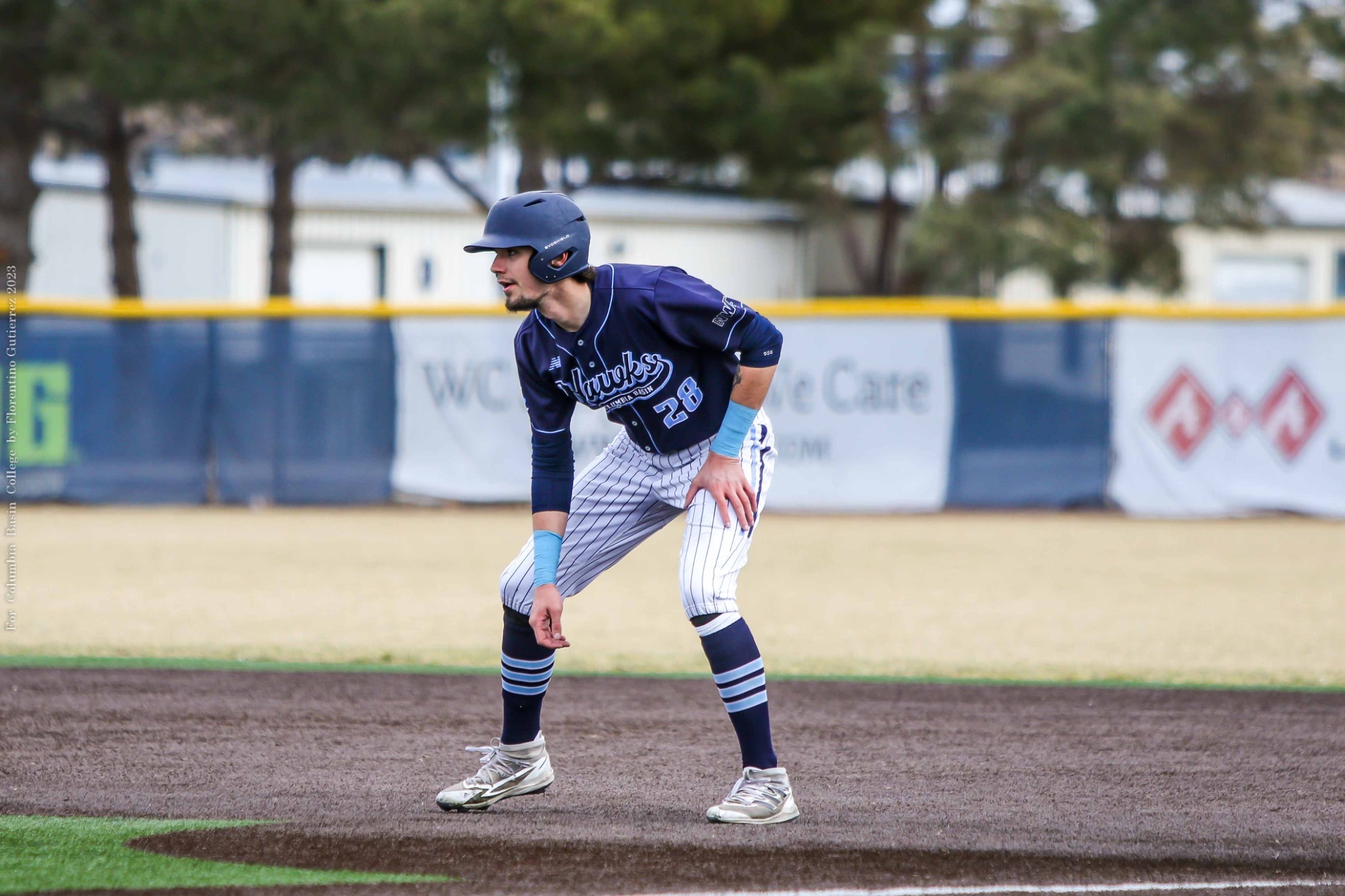 Baseball finishes preseason with split of Olympic - Columbia Basin ...