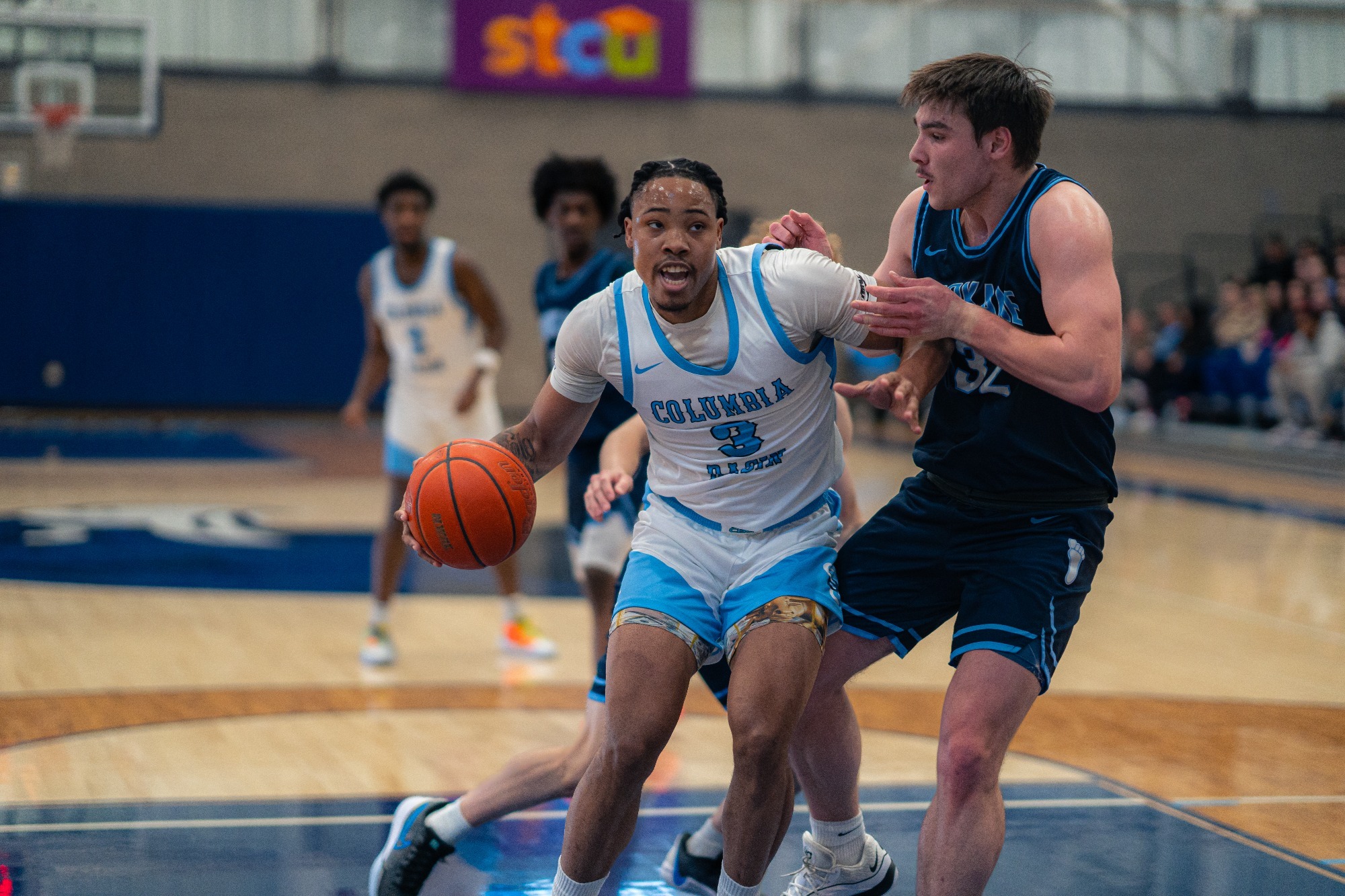 Barker dominates the paint as Hawks beat Bigfoot 74-60 - Columbia Basin ...