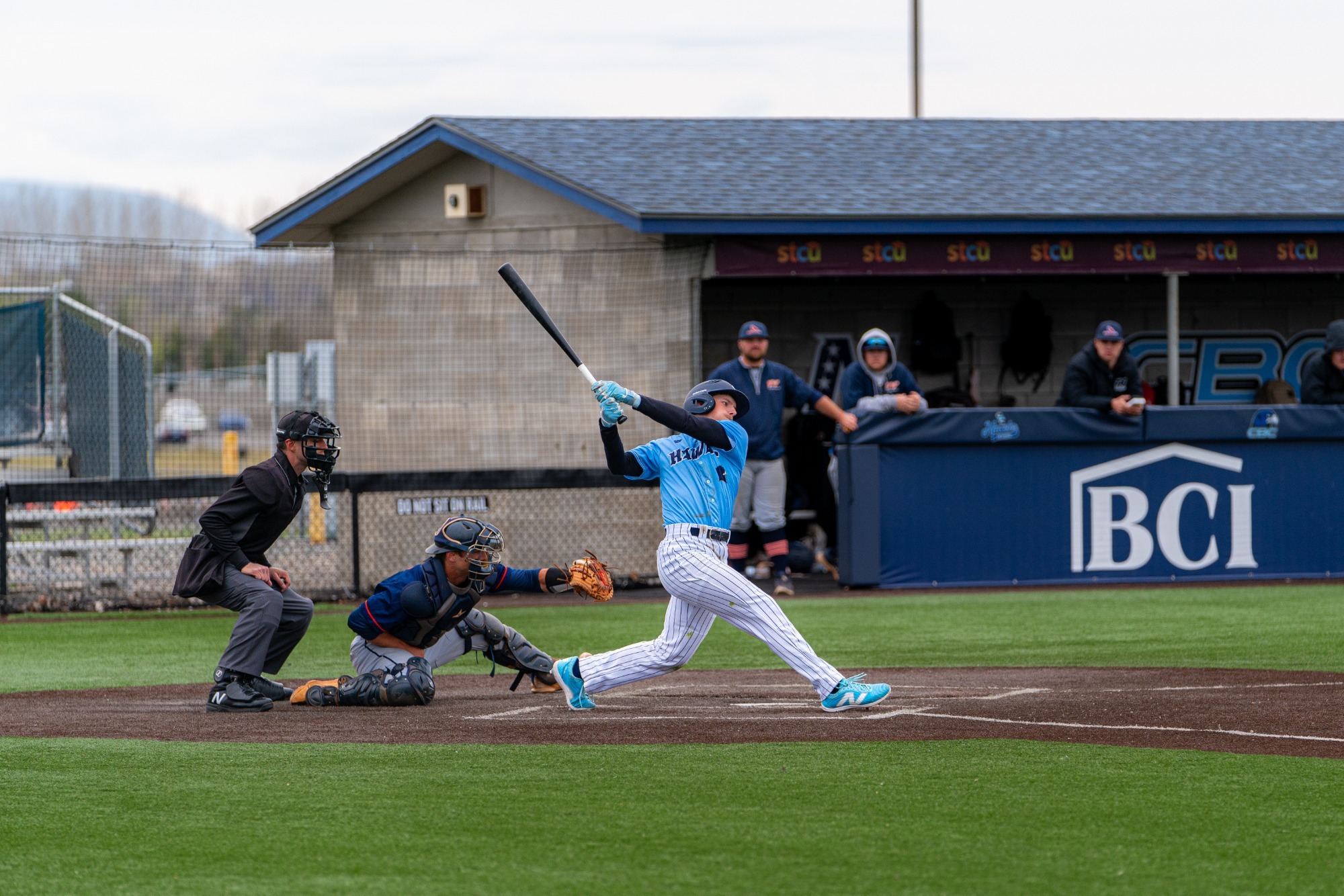 Slow start sees Hawks split with Treasure - Columbia Basin College ...