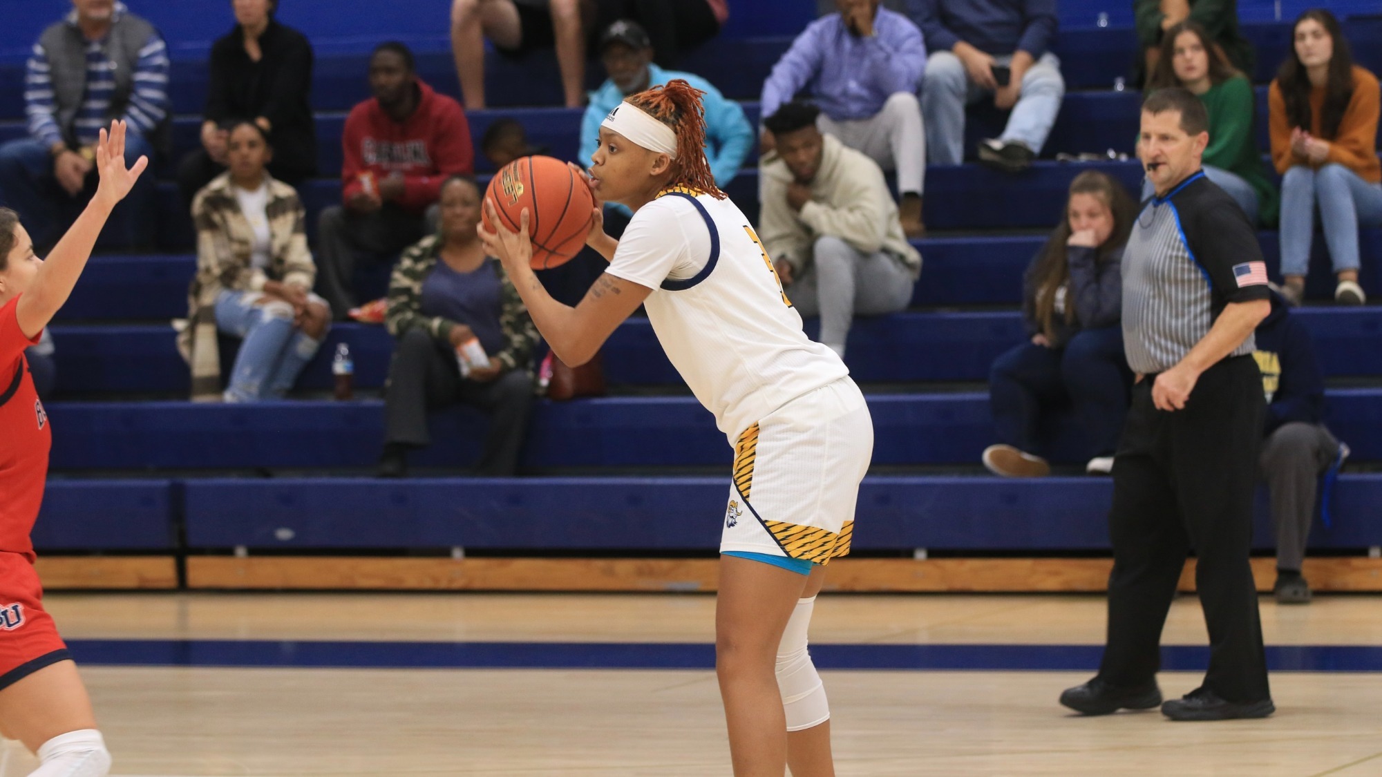 Thompson's double-double not enough to overcome Bluefield - Columbia ...