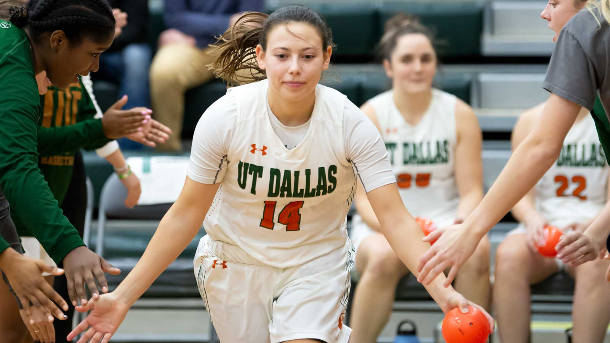 Victoria Pena - Women's Basketball - University of Texas at Dallas ...