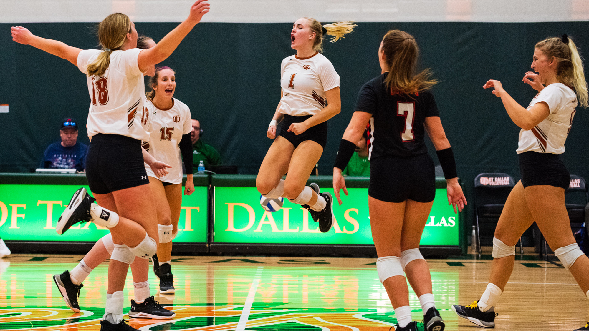 UTD Volleyball Appear in First NCAA Regional Rankings - University of ...
