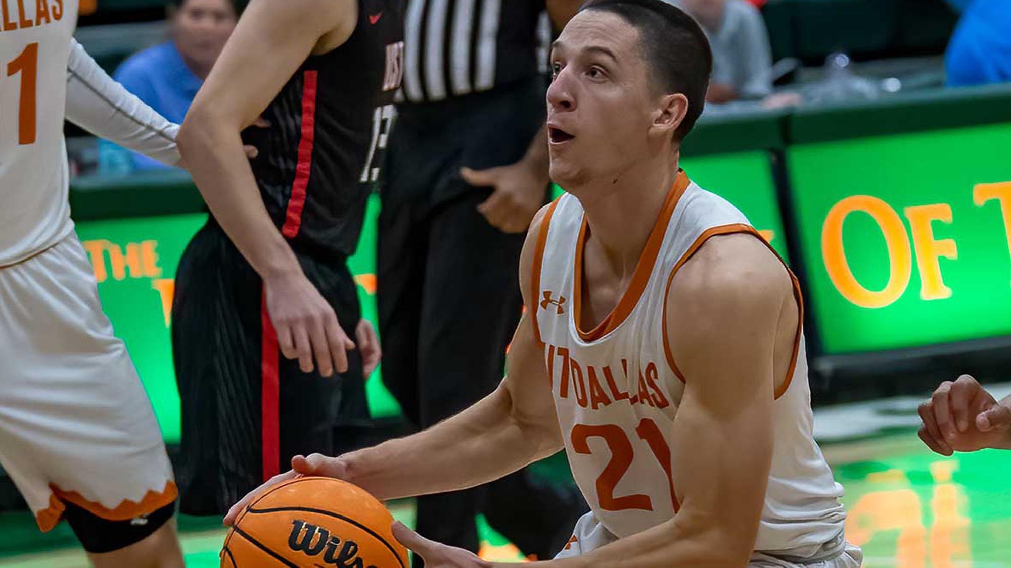 Kyle Poerschke - Men's Basketball - University of Texas at Dallas Athletics
