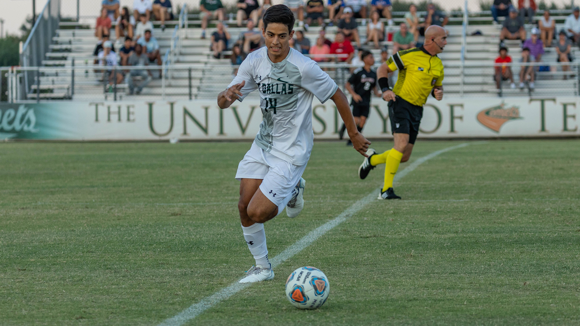Leo Castro - Men's Soccer - University of Texas at Dallas Athletics