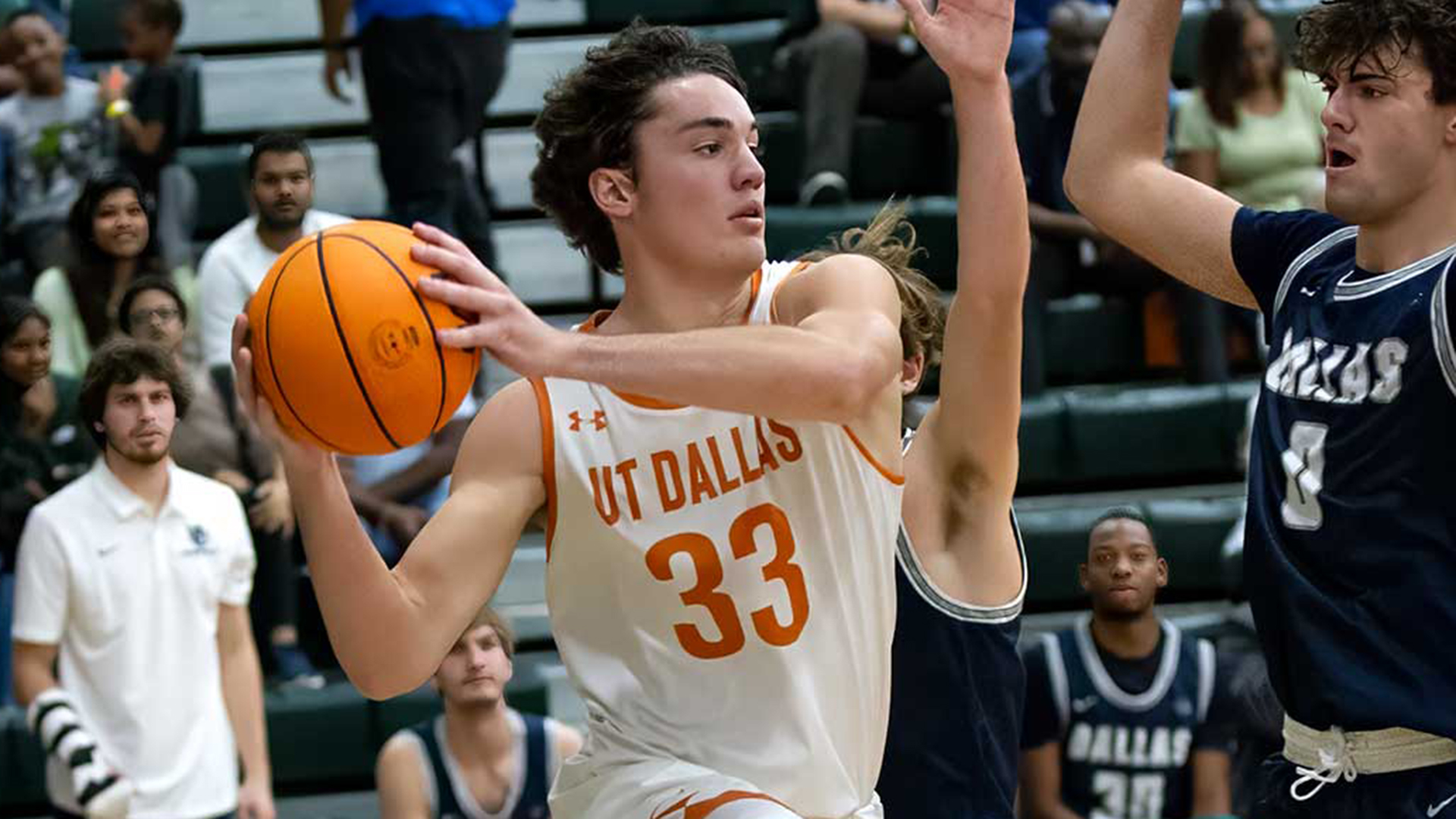 Ethan Van Horn - Men's Basketball - University of Texas at Dallas Athletics