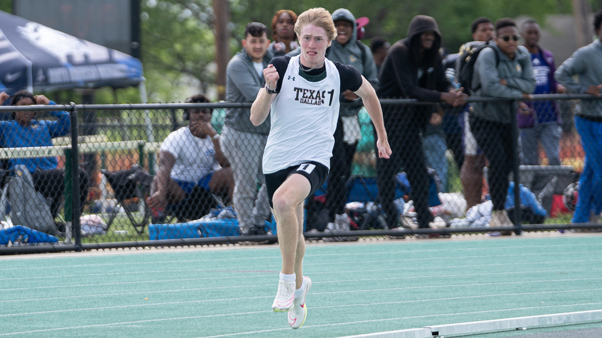 Cooper Burgess - Track & Field - University of Texas at Dallas Athletics