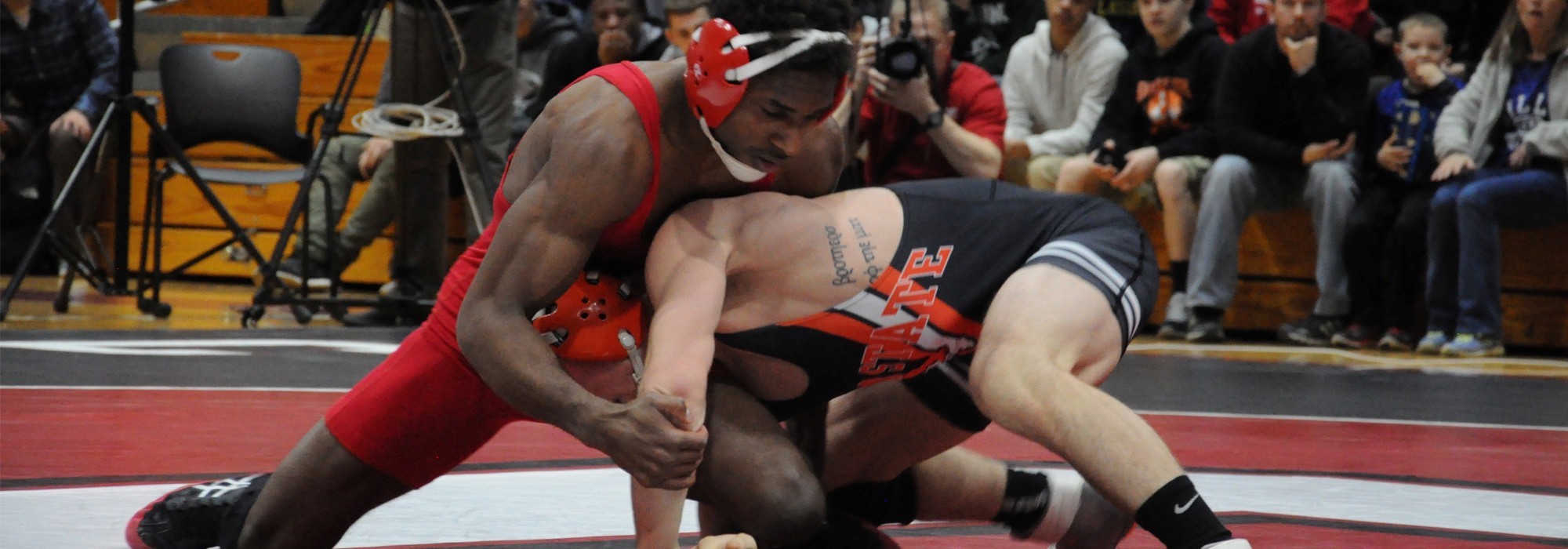 Nahshon Garrett - 2015-16 - Wrestling - Cornell University Athletics