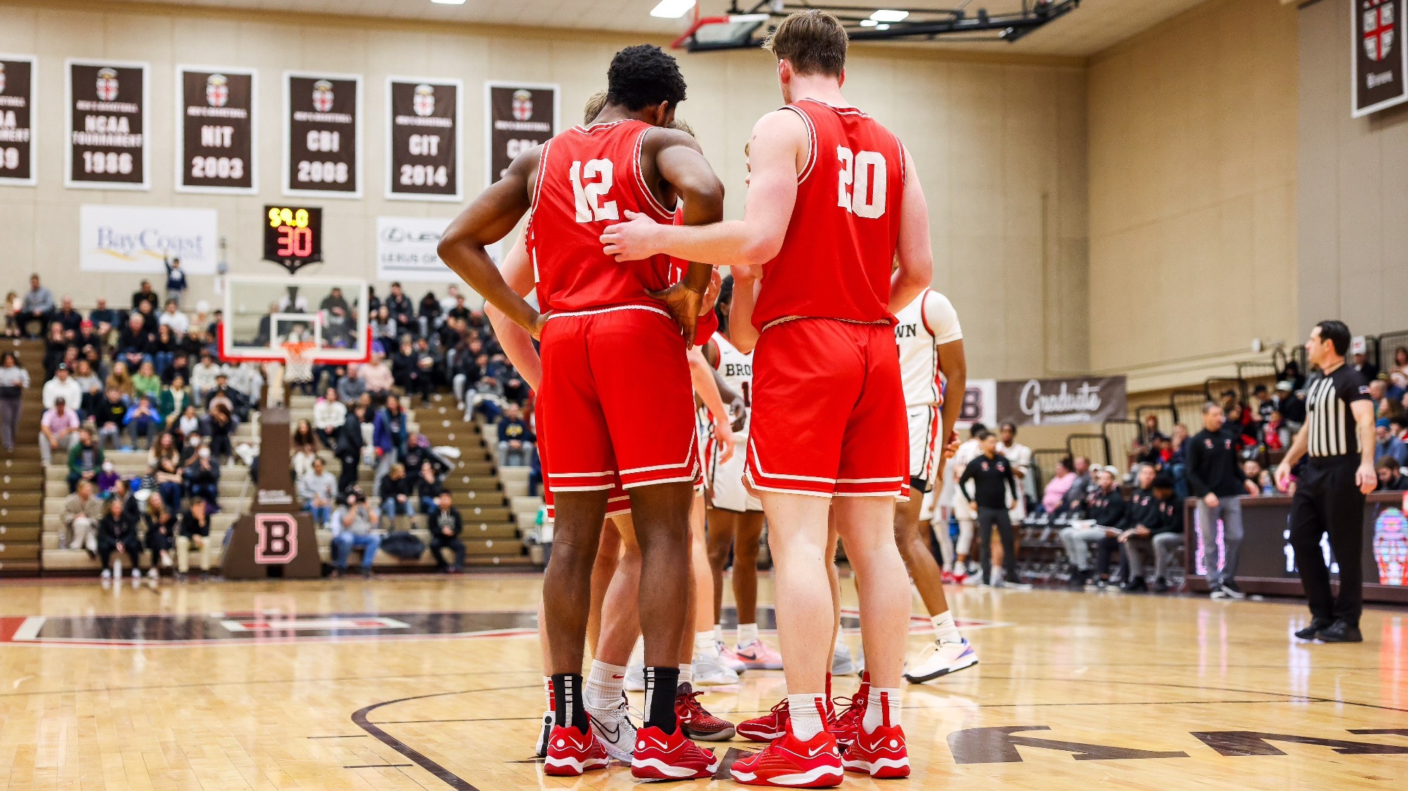 Men's Hoops Improves To 3-0 In Ivy Play For First Time Since 2010, Tops ...