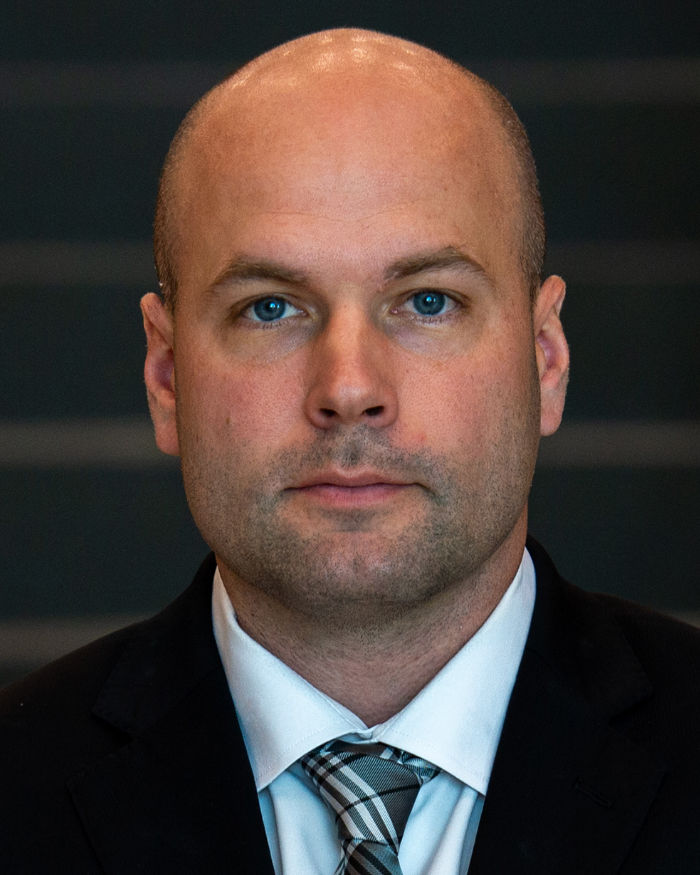 Corey Leivermann - Director of Operations/Assistant Coach - Men's Ice ...