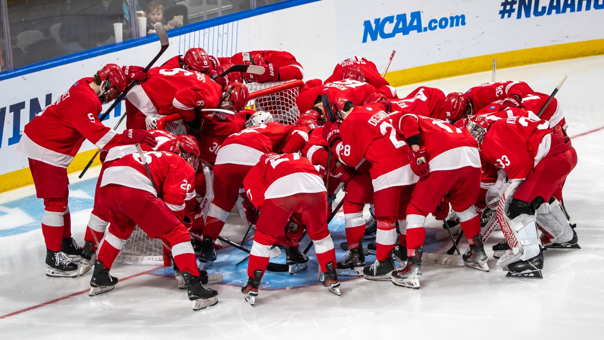 Men's Hockey to Face #2 Michigan State in Toledo Regional Semifinal on ...