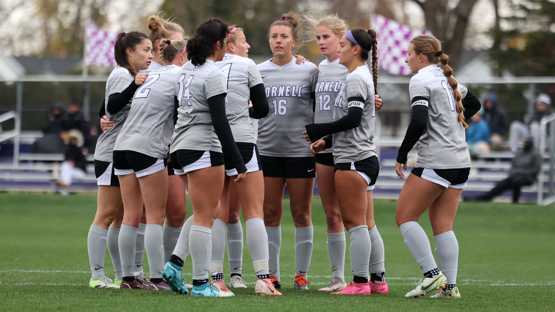 Women's soccer earns MWC Team Sportsmanship Award - Cornell College