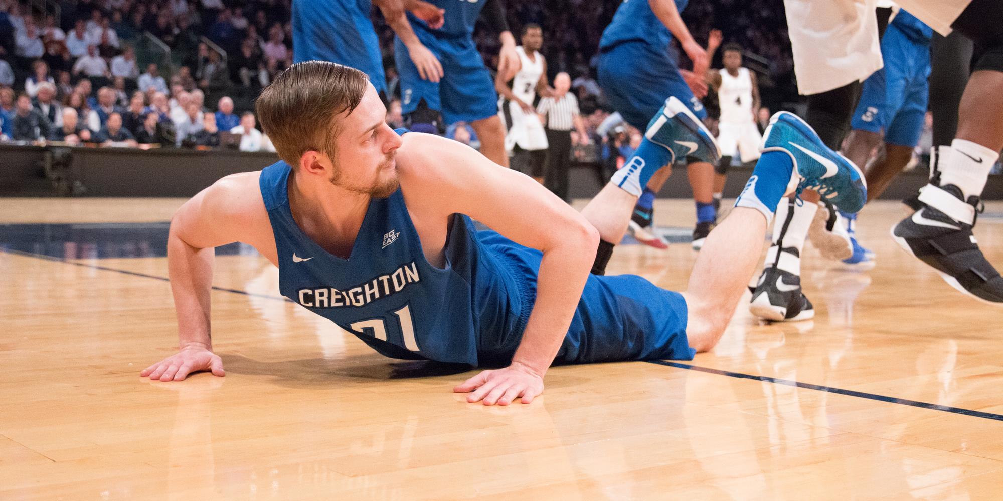 Isaiah Zierden - 2016-17 - Men's Basketball - Creighton University ...