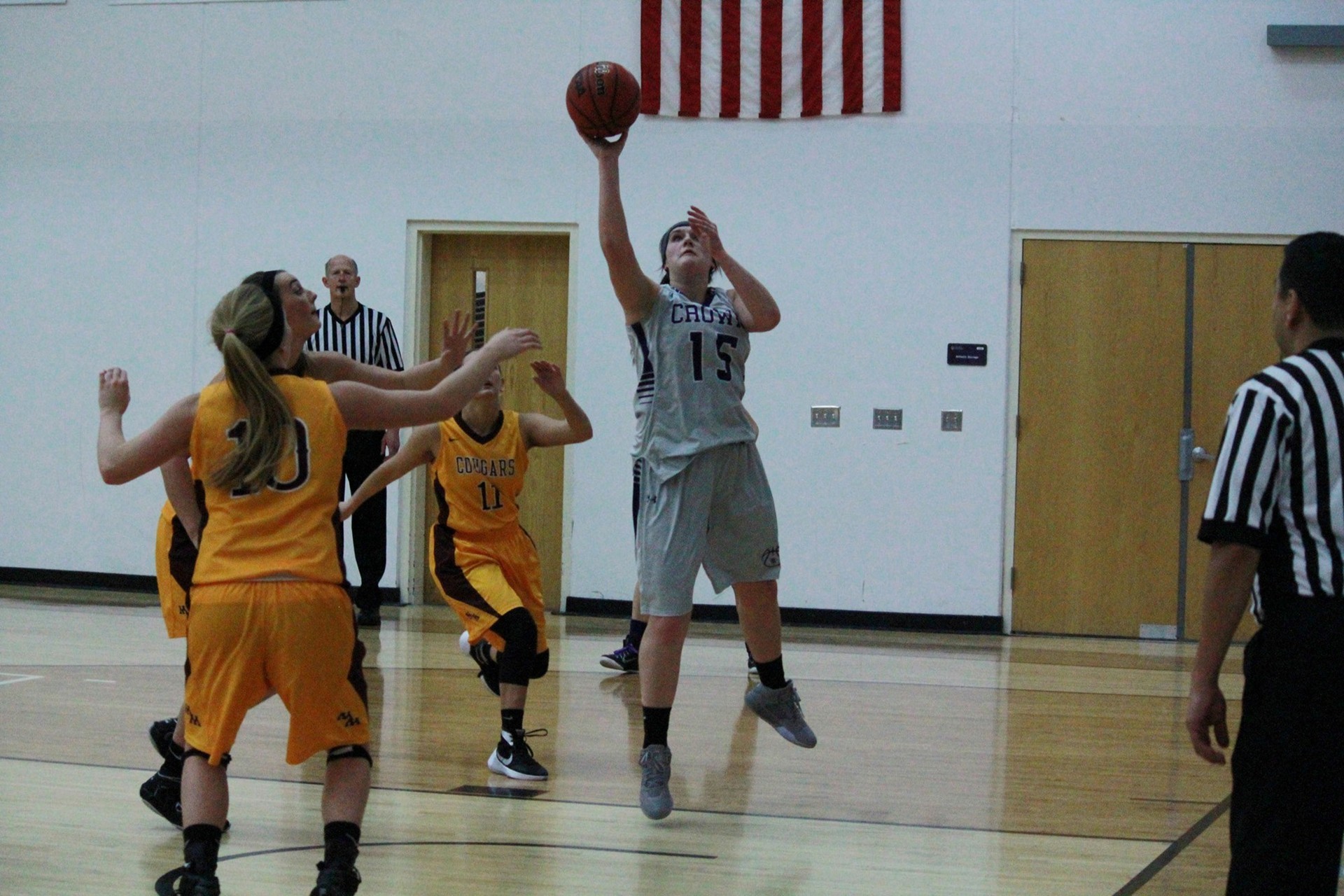 Kayla Carter - 2017-18 - Women's Basketball - Crown College Athletics