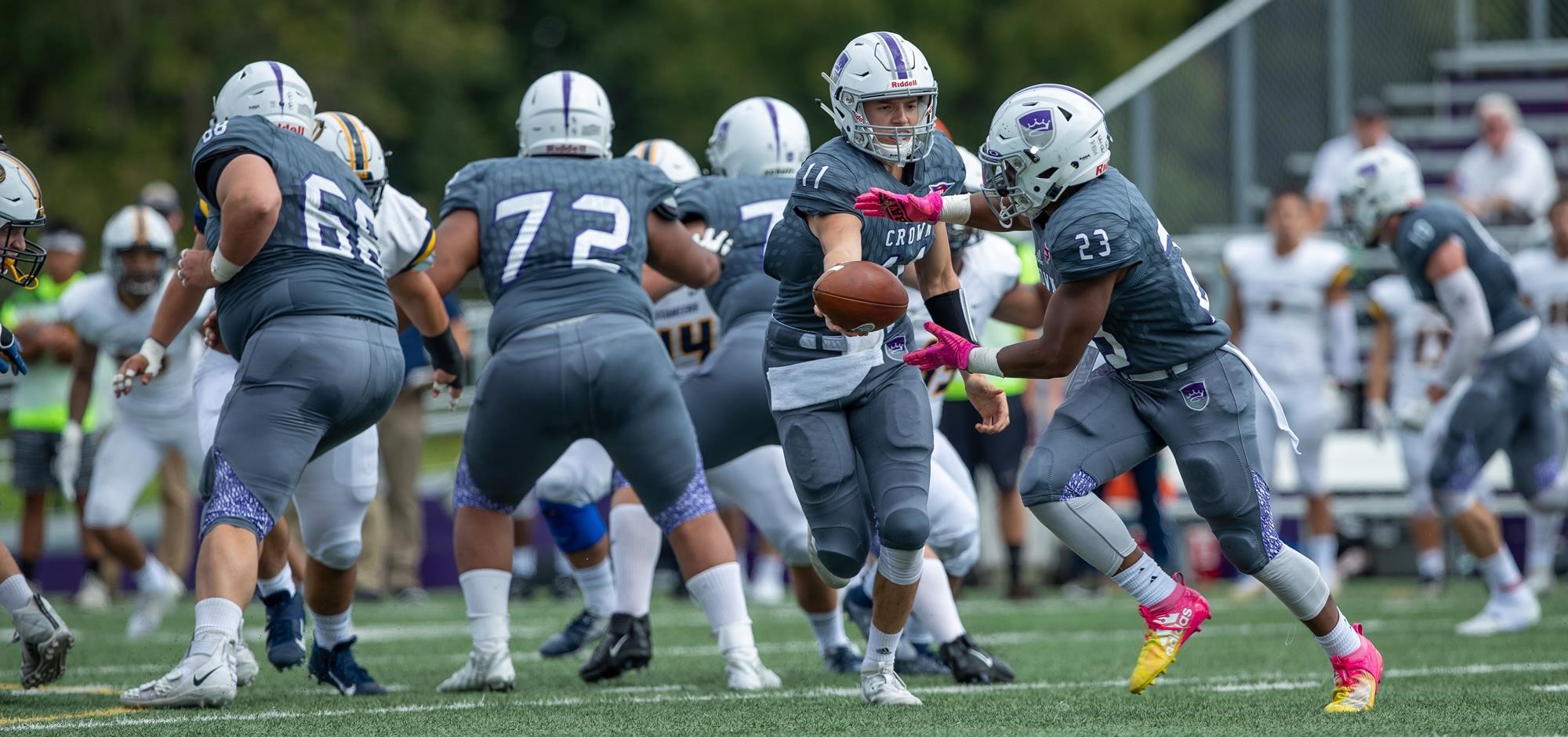 Football Falls to Panthers 32-6 - Crown College Athletics
