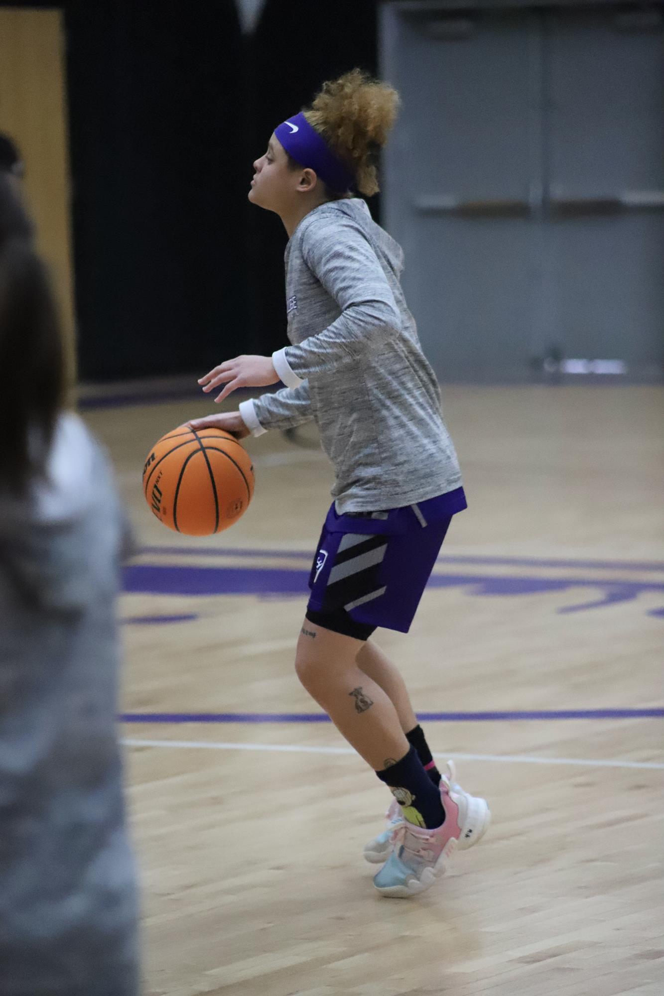 Shauna Thompson - 2022-23 - Women's Basketball - Crown College Athletics