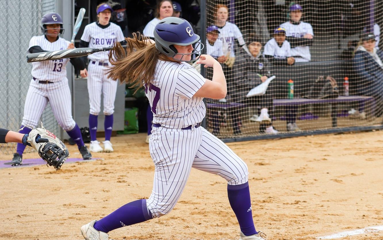 Crown Softball Earns Split with UW-Superior - Crown College Athletics