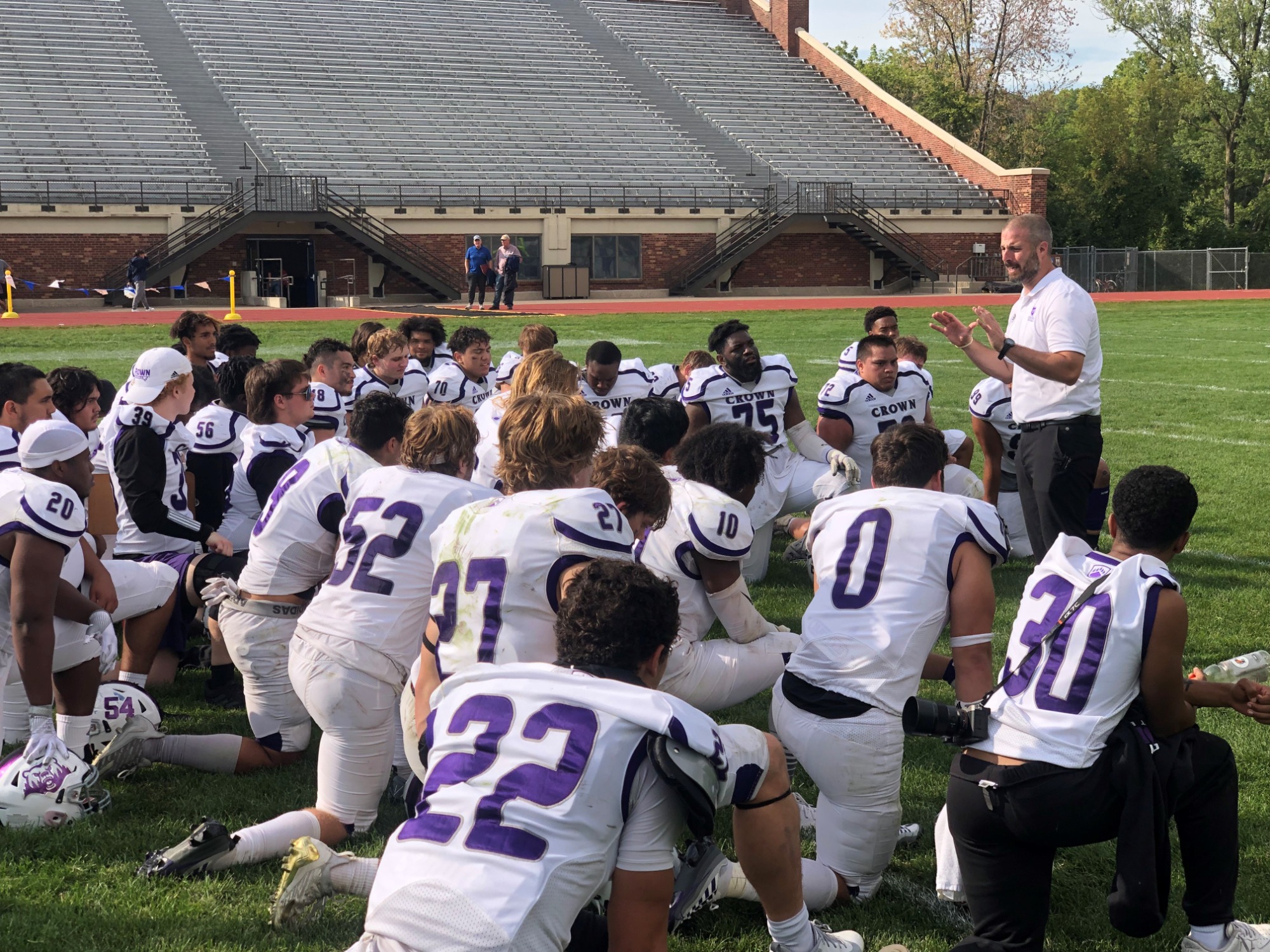 Football Drops Road Game at Carleton - Crown College Athletics