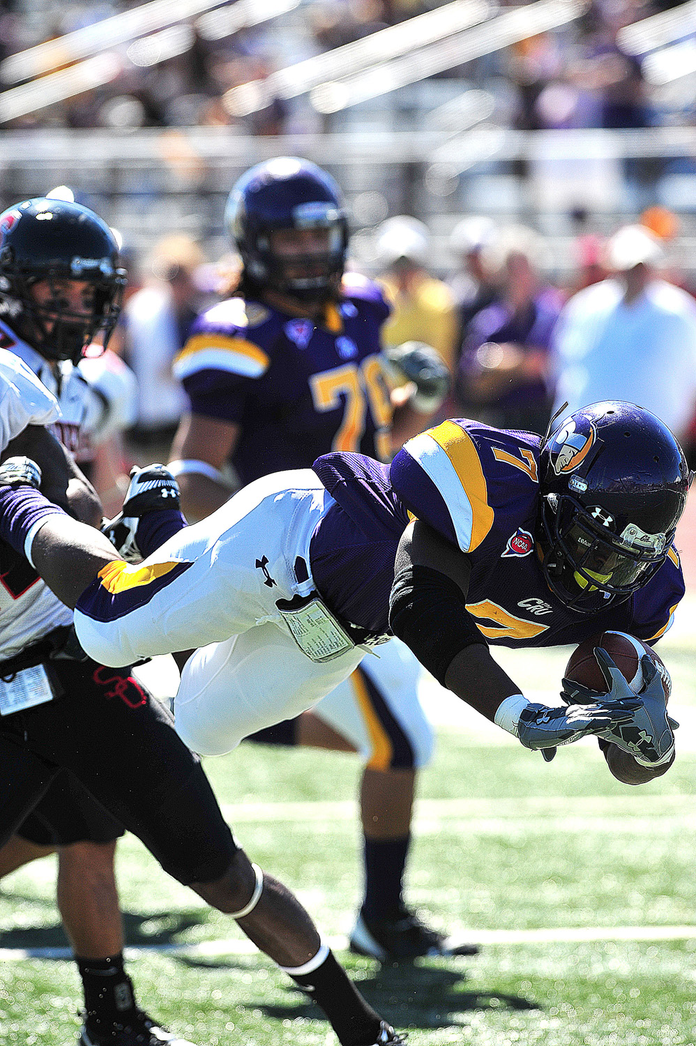 Bryson Tucker - Football - University of Mary Hardin-Baylor Athletics