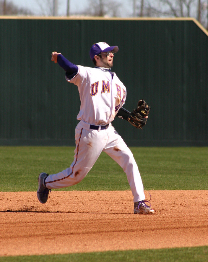 Kyle Flynn - Baseball - University of Mary Hardin-Baylor Athletics