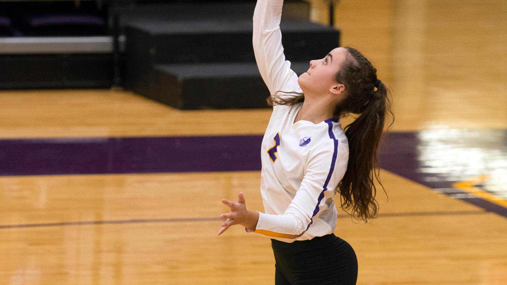 Volleyball sweeps Hardin-Simmons in home opener - University of Mary ...