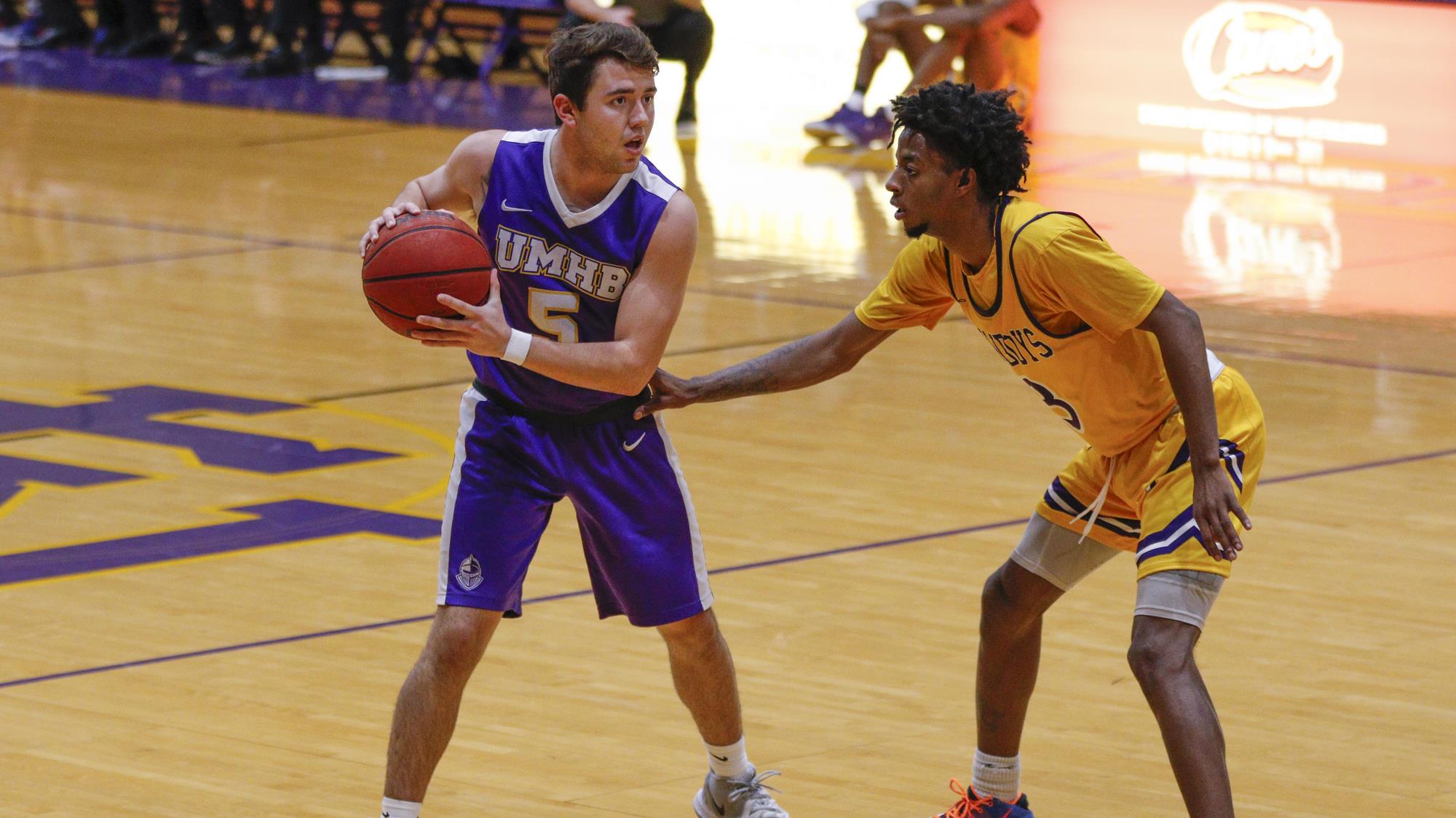 Kobe Richardson - Men's Basketball - University of Mary Hardin-Baylor ...